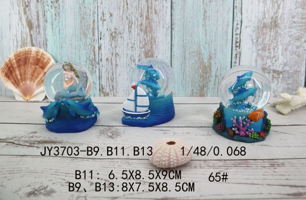 Poly Resin Water Globe_Gifts & Hand Crafts_PRODUCTS_ YOUNG SUN
