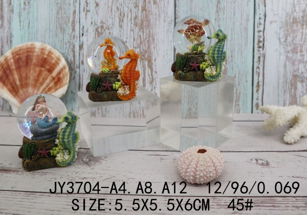 Poly Resin Water Globe_Gifts & Hand Crafts_PRODUCTS_ YOUNG SUN